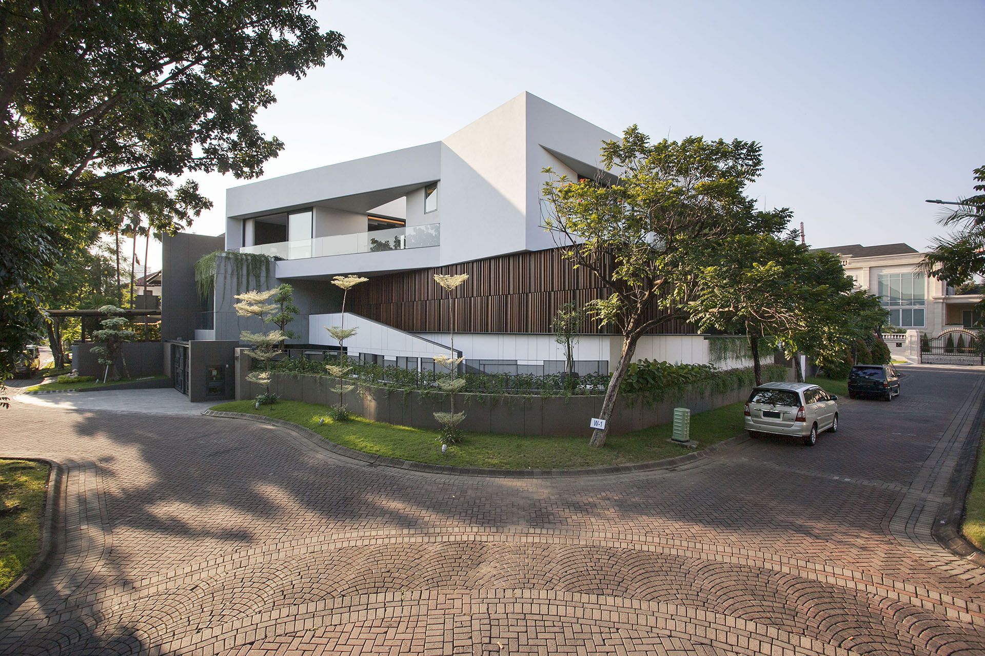 Paulus Setyabudi - Architecture & Planning